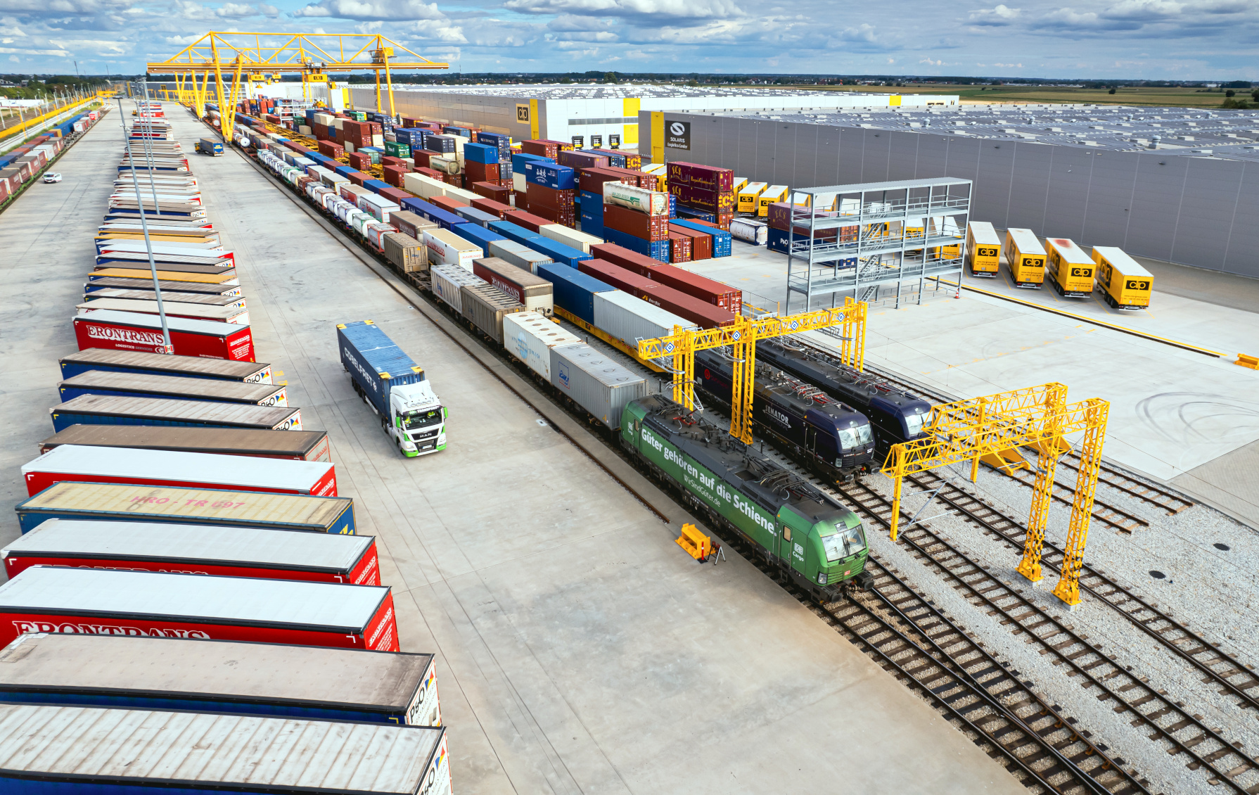 Železnički i drumski transport. Konkurenti ili saradnici? - Klaster Logistika